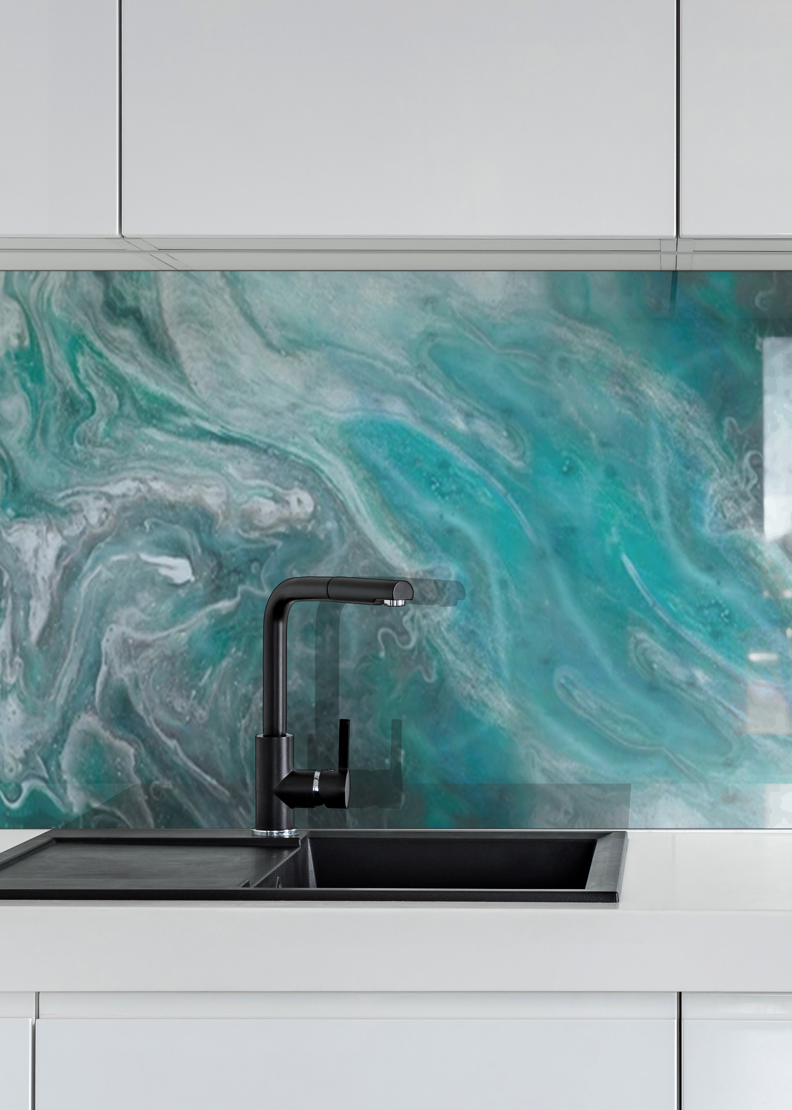 Sticla colorata, imprimata, securizata, slefuita pentru plcari